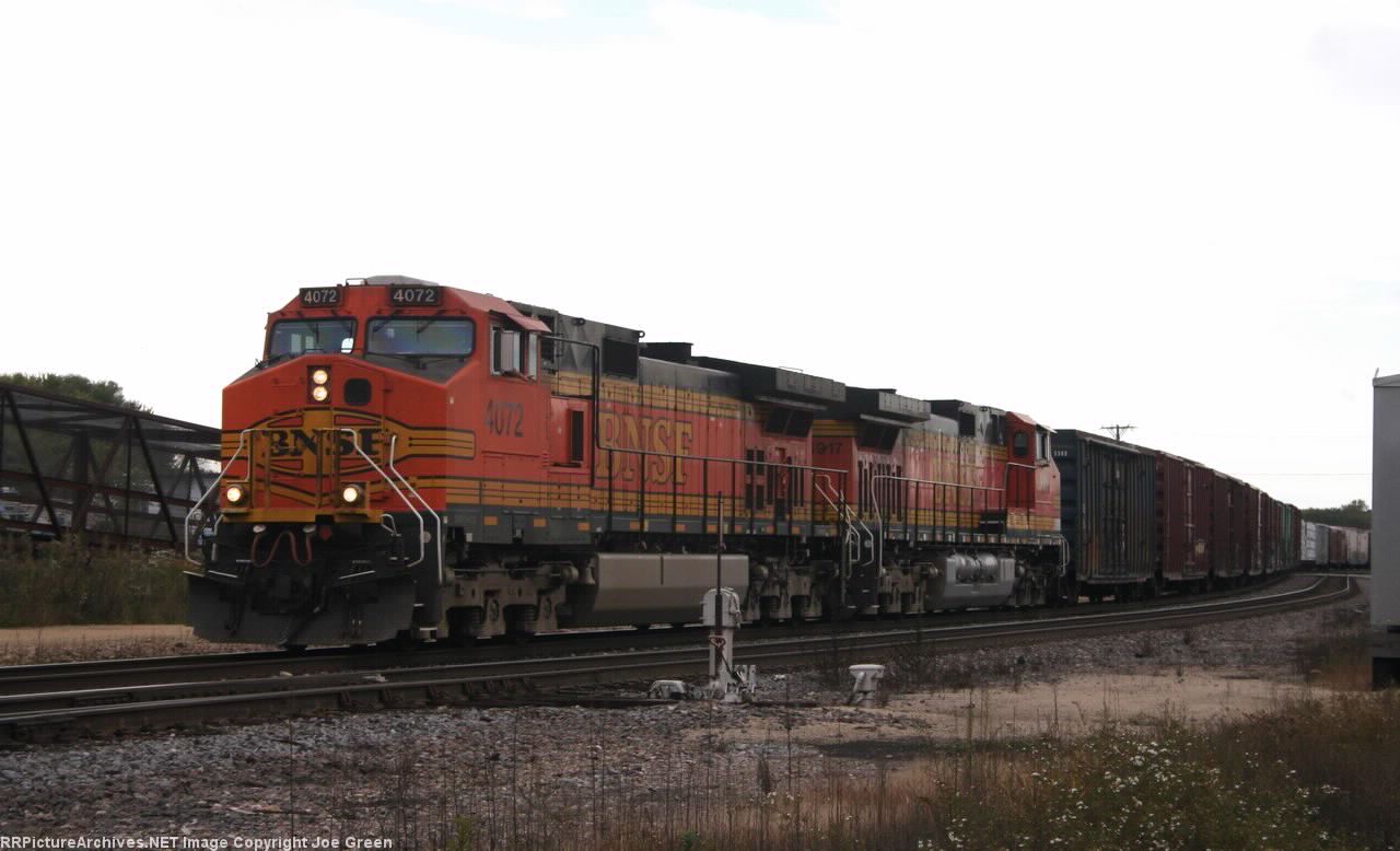 BNSF 4072